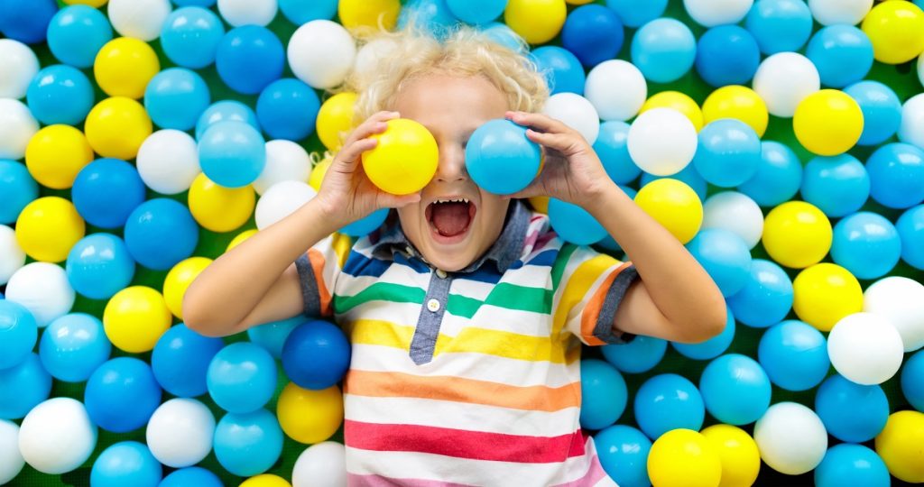 Gyereknapi programok